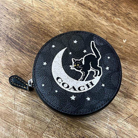 Coach | Bags | Coach Black Round Coin Purse With Cat And Moon Design ...